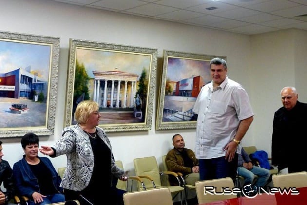 Любо Ганев: Шансовете, мачове от Световното да се играят в Русе, са ...